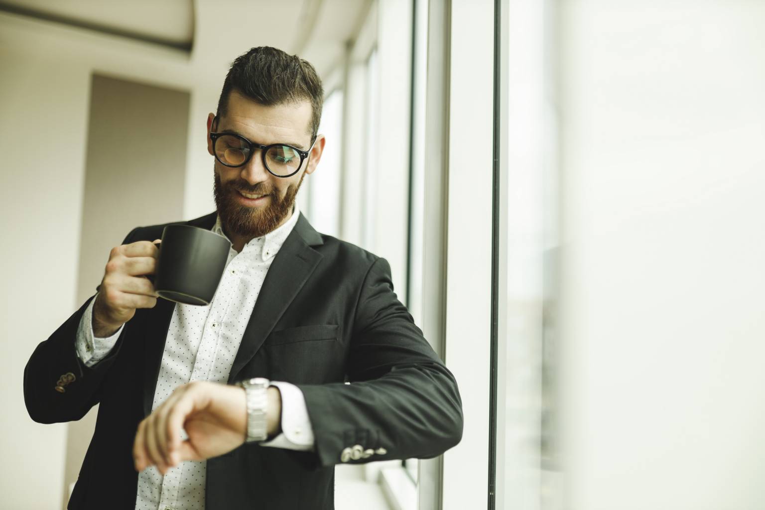 Lavoro dipendente e Partita IVA insieme: Si può fare? Quali sono i costi?